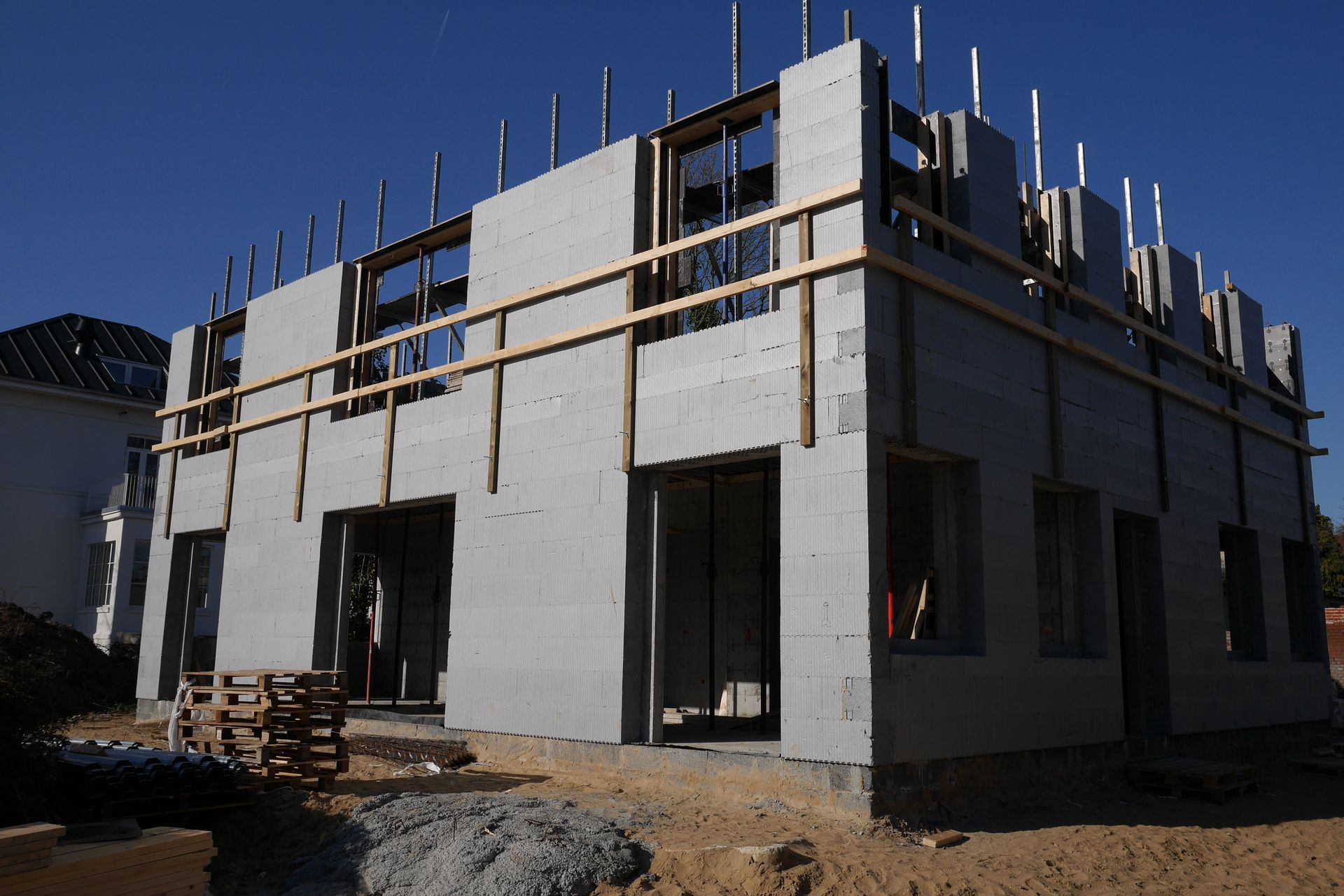 Råhus i beton med ISOBYG Reform - Isobyg