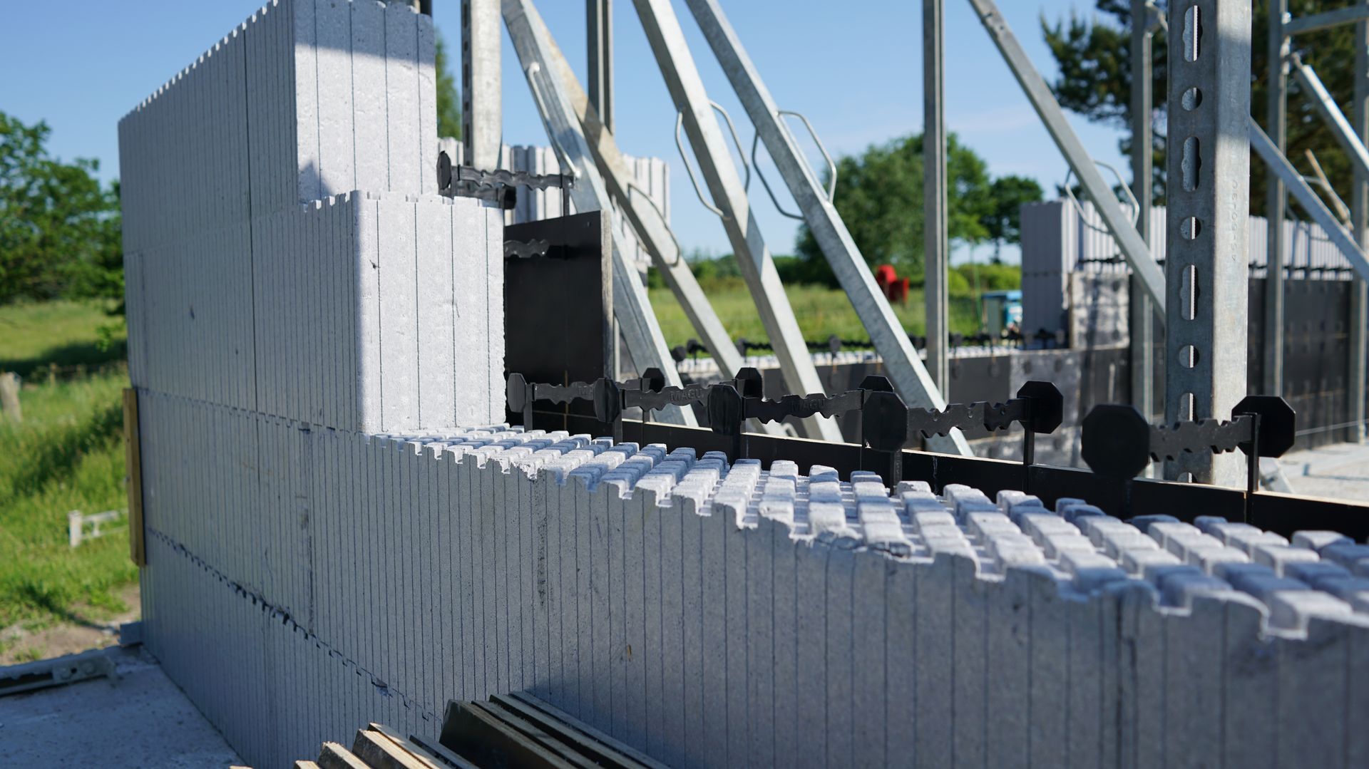 Råhus i beton med ISOBYG Reform - Isobyg